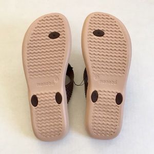 monobo | Shoes | Comfy Sandals | Poshmark